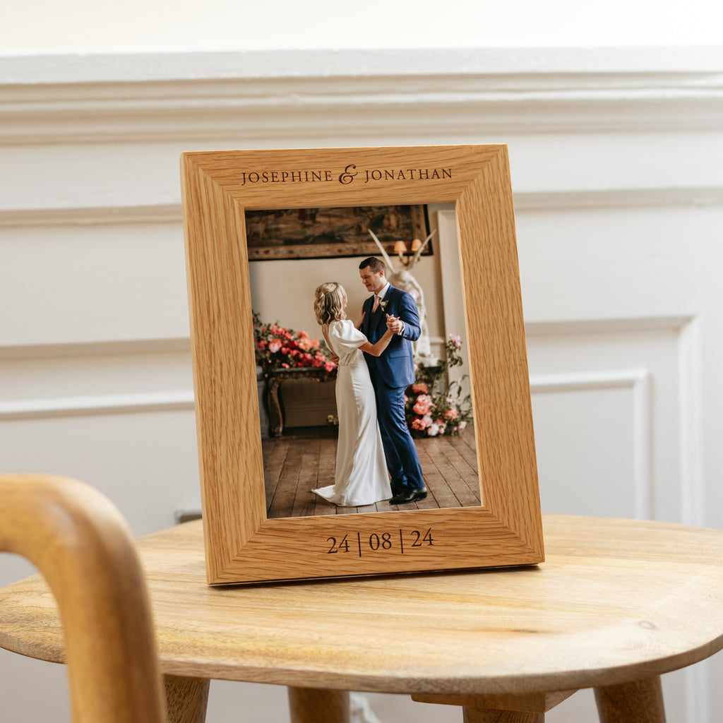 Oak wedding photo frame – Stag Design