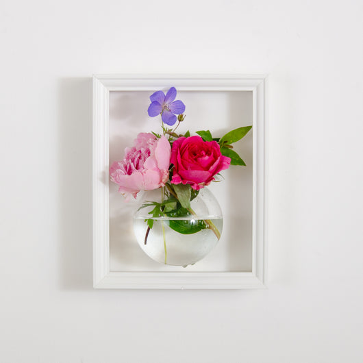 NEW! Flower vase display frame – Stag Design
