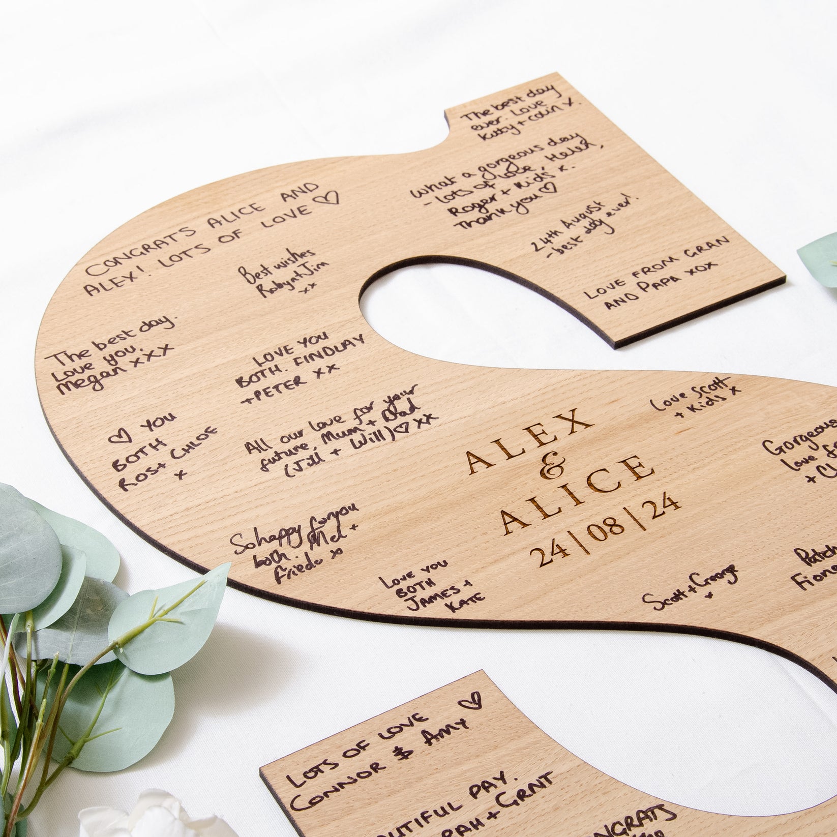 Letter guest book sign – Stag Design