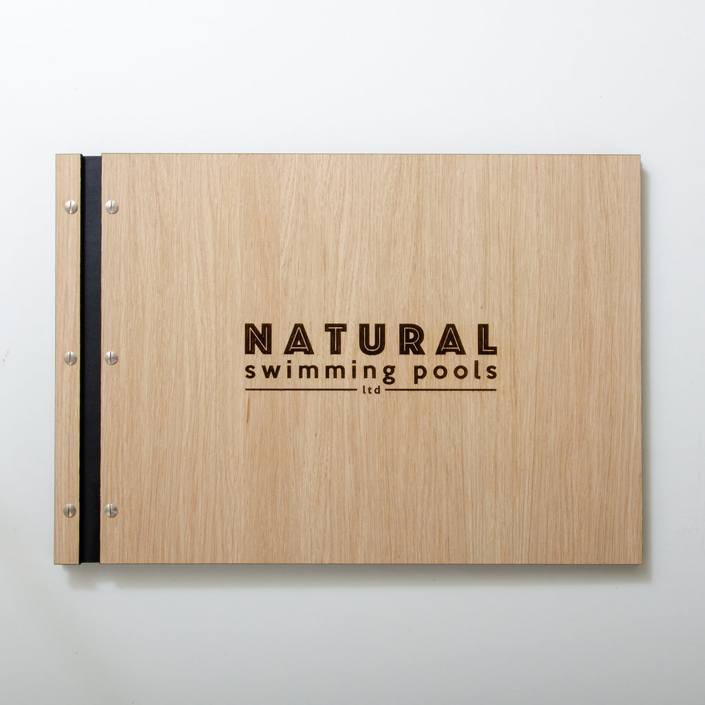 Personalised wooden A4 portfolio – Stag Design