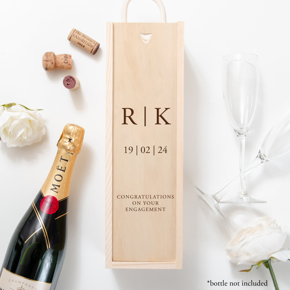 Personalised initials engaged bottle box – Stag Design