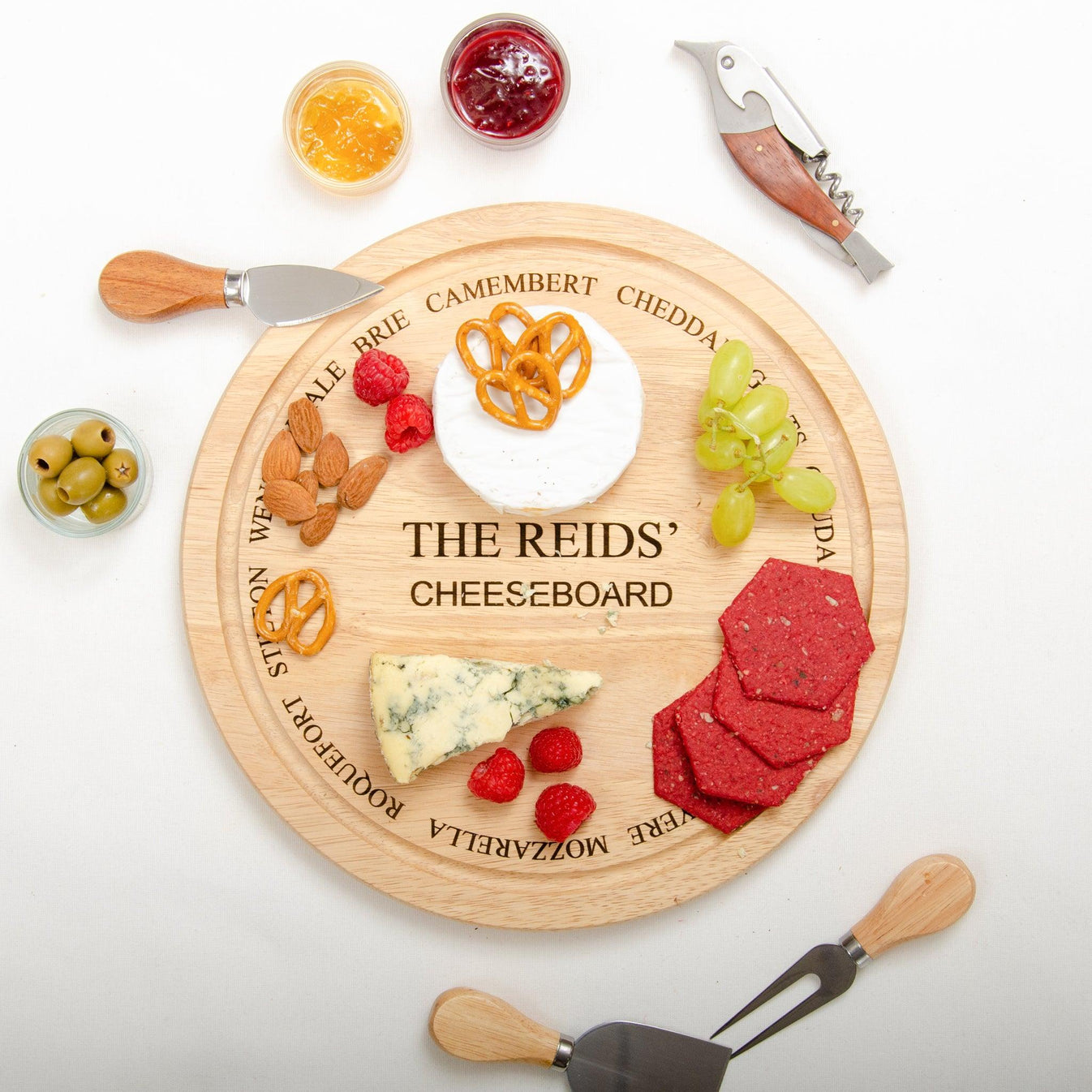 Personalised cheese board – Stag Design