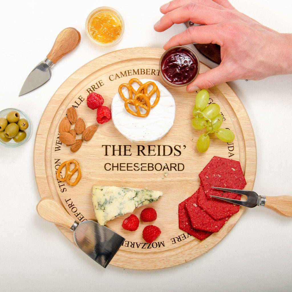 Personalised cheese board – Stag Design