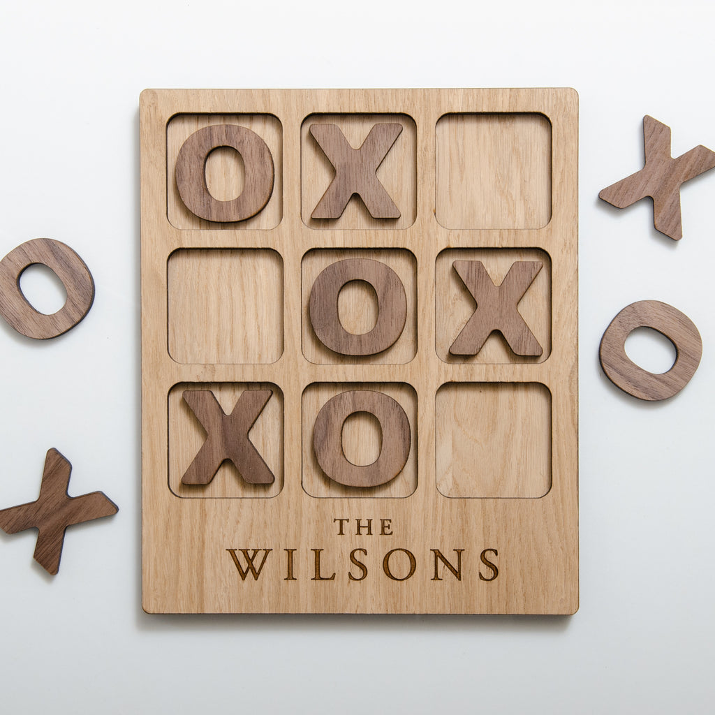 Family noughts and crosses game – Stag Design